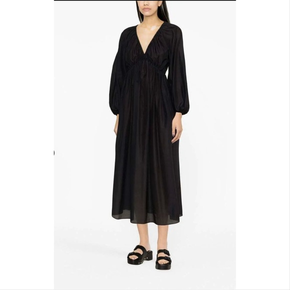 Matteau | Dresses | Matteau Puff Sleeve Vneck Midi Dress 6 Medium Small ...